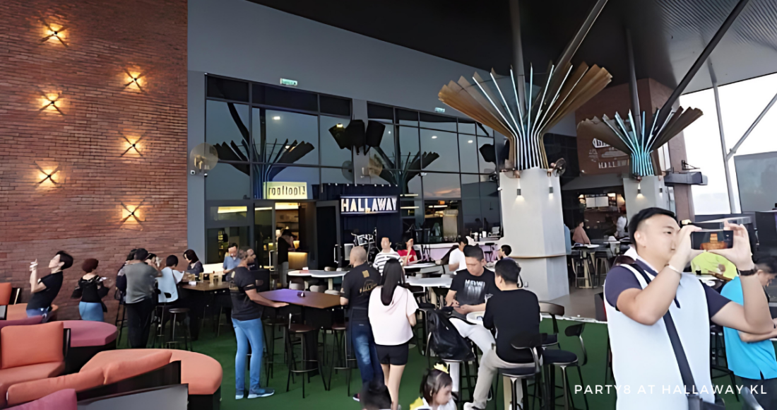 Hallaway Rooftop Bar Review: Live Music and Dining Under the Stars